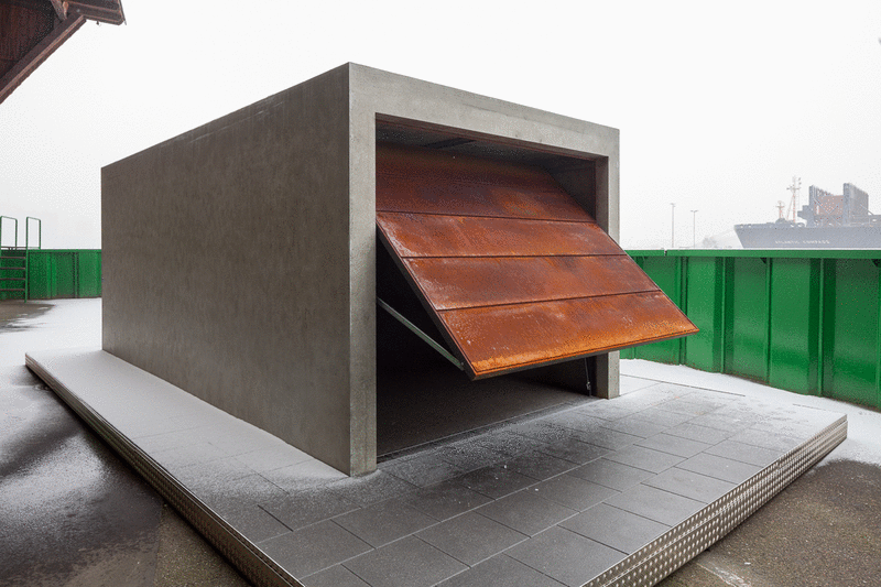 Beton Brut – A prefabricated concrete garage for your car