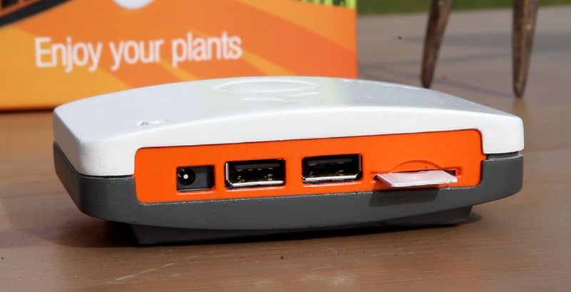 Fliwer cloud based devices takes care of your plants - Home Crux