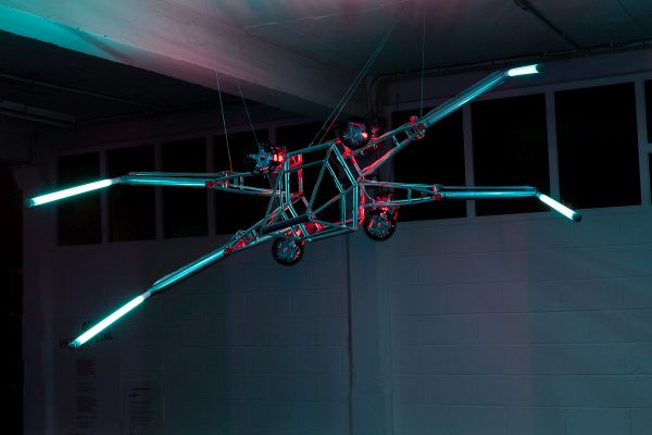 Star Wars themed X-Wing Lamp for futuristic décor of a house - Homecrux