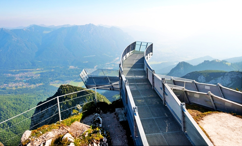 25 incredible viewing platforms for a dose of vertigo