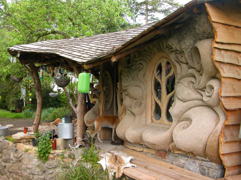 10 Best Cob Houses The Benefits Of Building One 10 Best Cob Houses The Benefits Of Building One